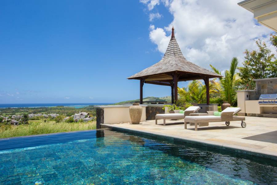 Heritage Villas Valriche - luxury golf and sea view villas for sale in ...